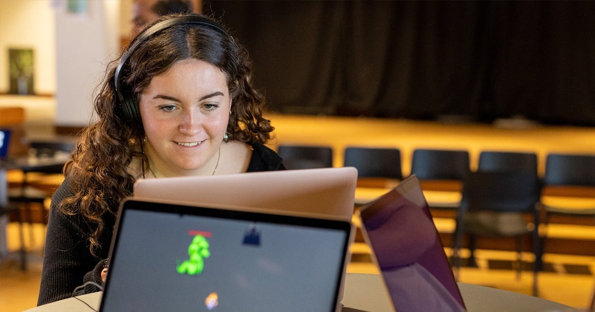 Video game design class embodies spirit of collaboration | Computer Science